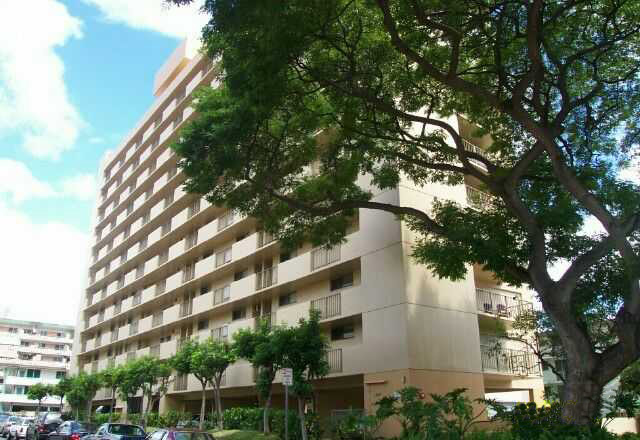 LUNA-LIHO TOWERS-The Honolulu, Hawaii State Condo Guide.com
